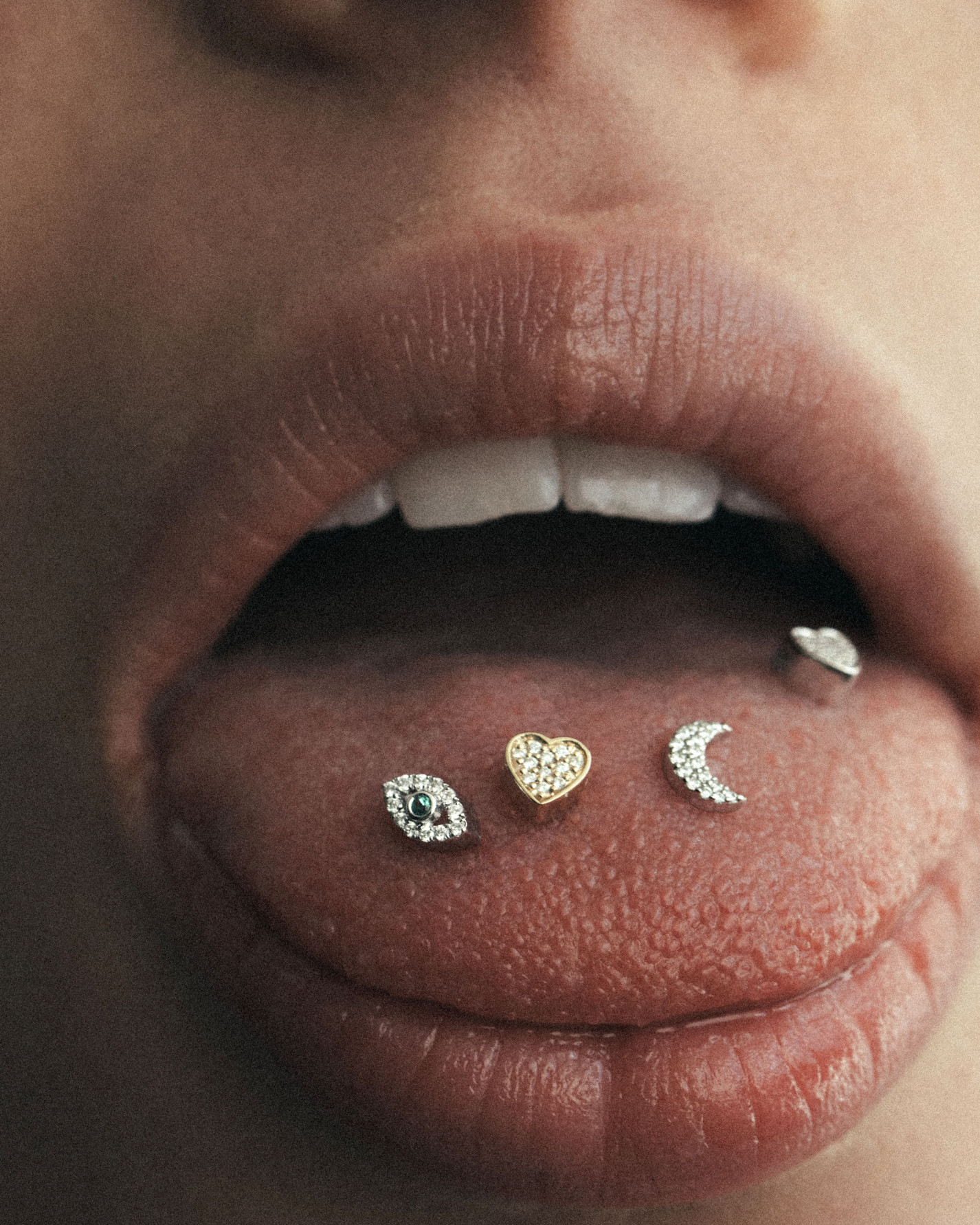 LUNA LABRET - WHITE DIAMOND & YELLOW GOLD – ENNUI Atelier